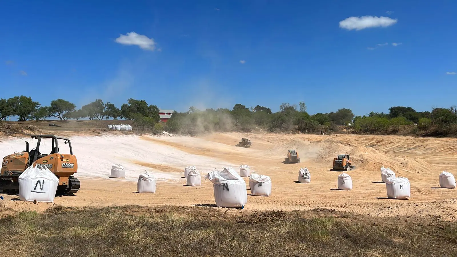 Bentonite Clay for Ponds 3000 LB- Nationwide delivery